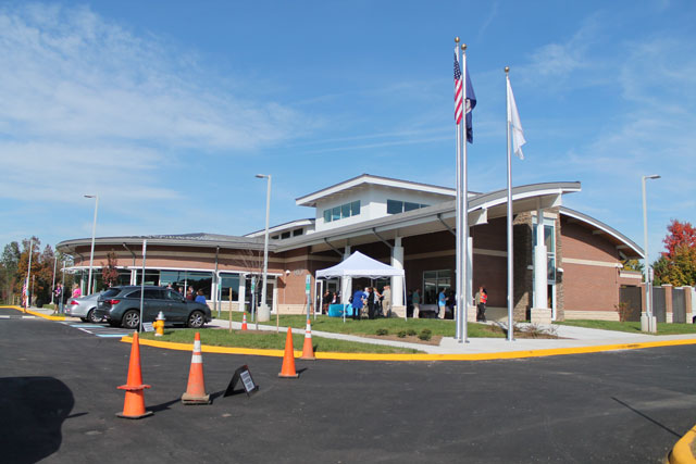 Haymarket - Gainesville Community Library opens to cheers - Potomac ...