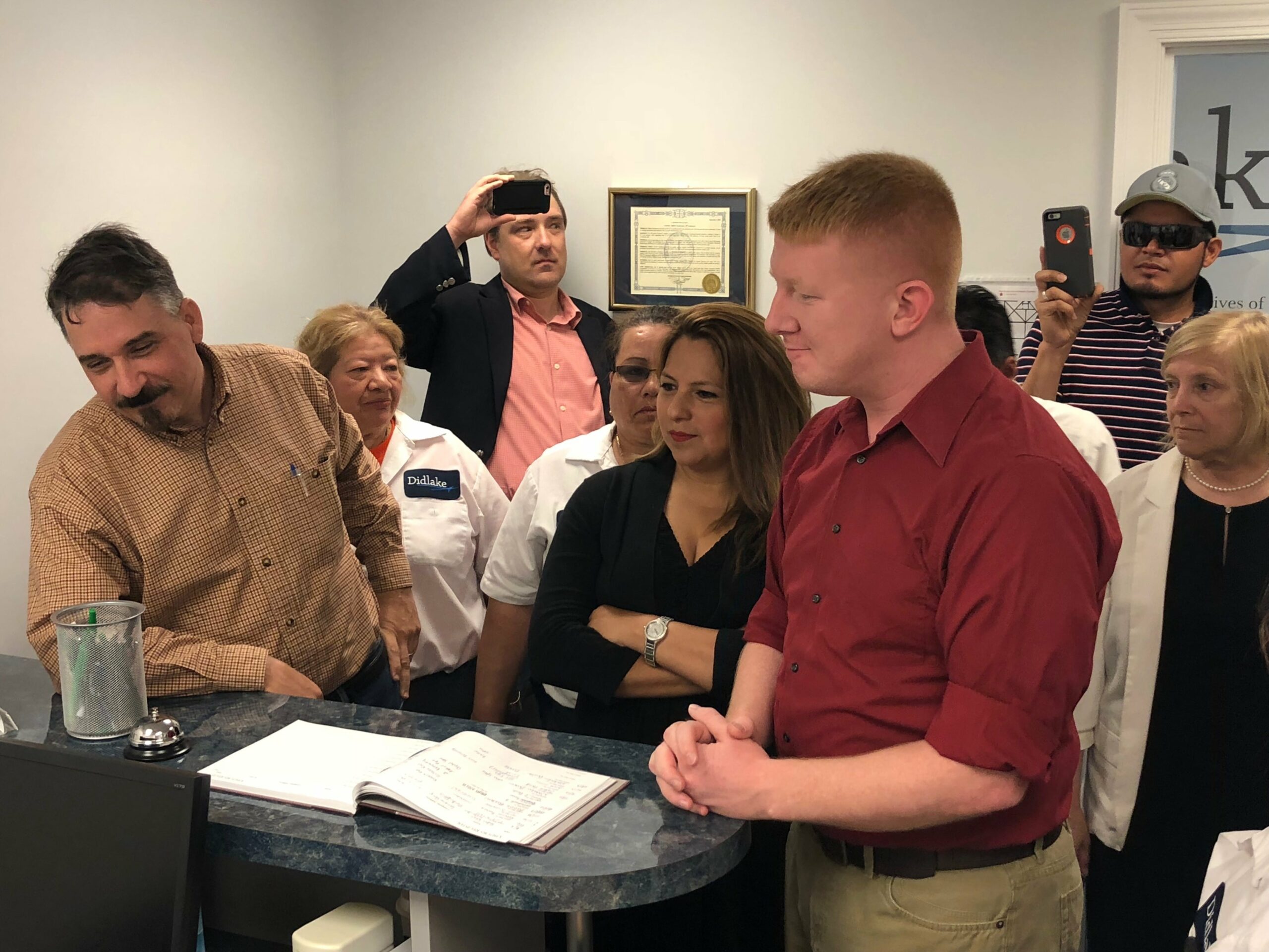 Didlake workers take their strike to company’s Manassas headquarters