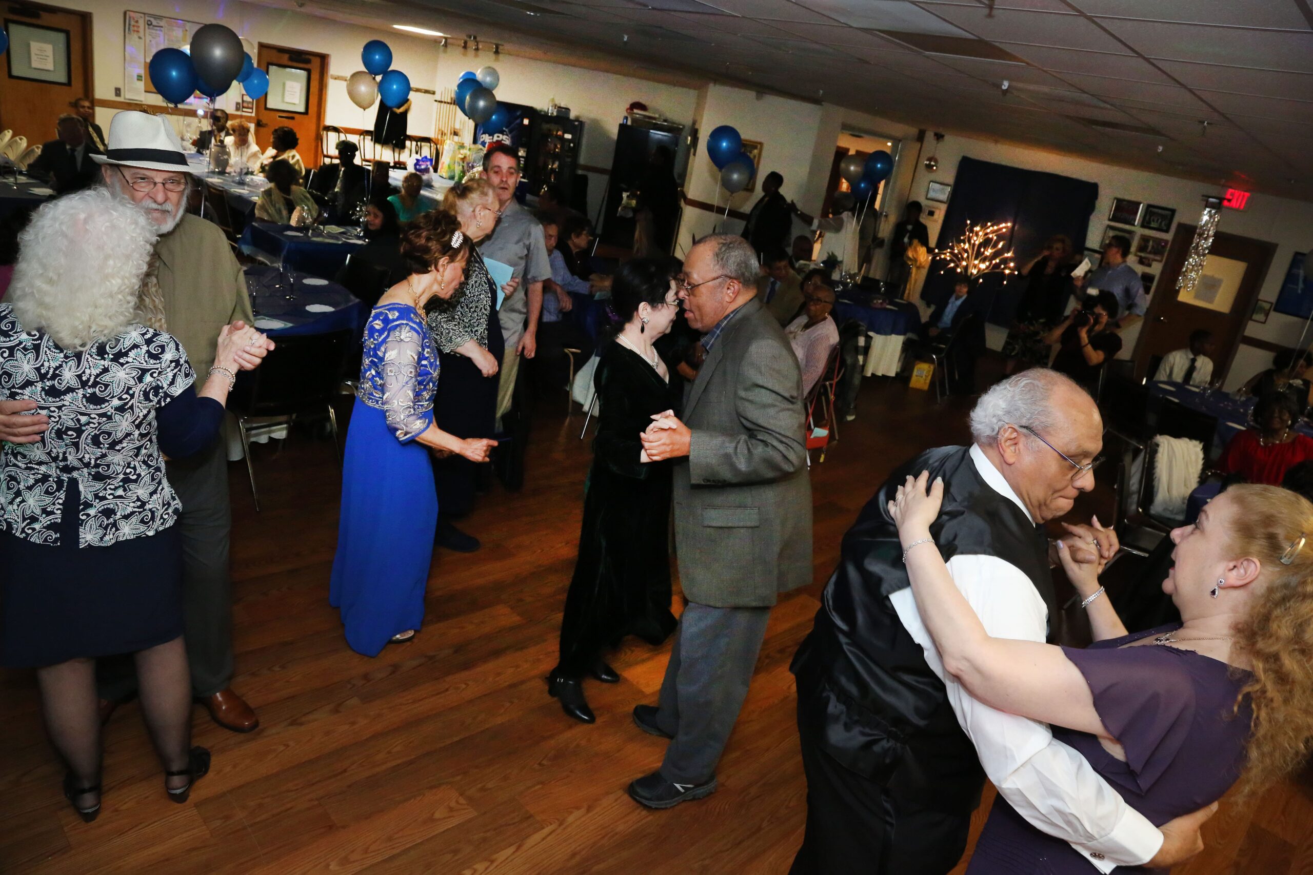 Prom held at Woodbridge senior center
