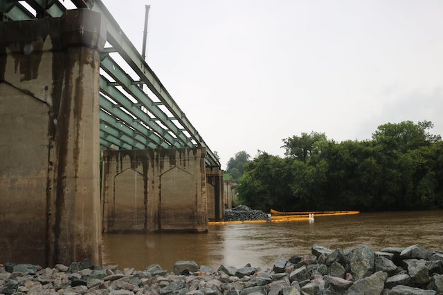 Boaters get heads up: Avoid the Chatham Bridge next week
