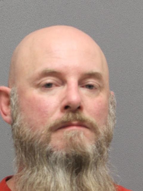 Crisis negotiators convince suspect to release occupants inside home