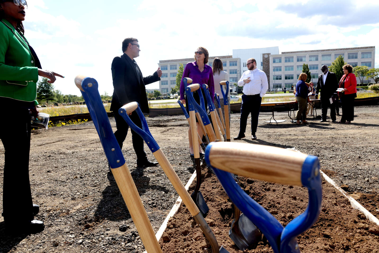 Prince William, regional officials break ground on jug handle intersection