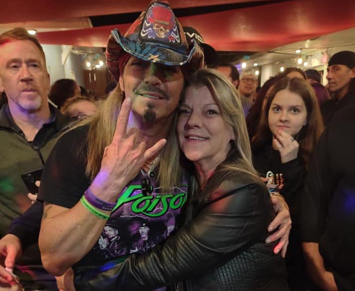 'Poison' front man Bret Michaels plays surprise set in Manassas