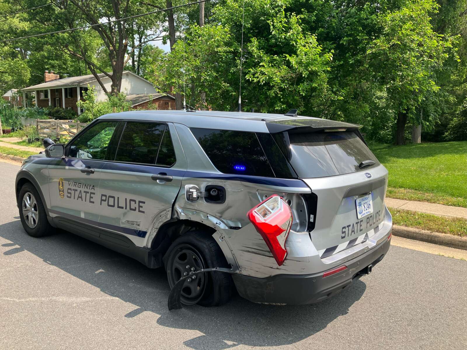 Pursuit ends in arrest, smashed police car