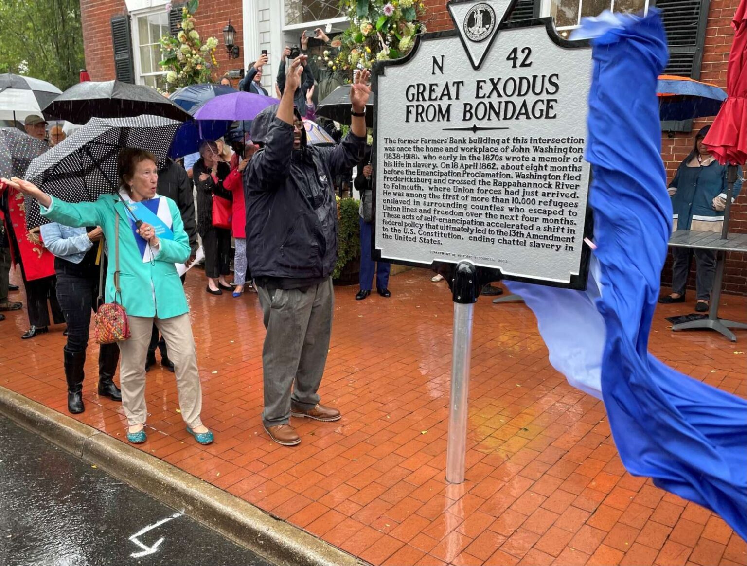 Fredericksburg erects historic highway marker honoring John Washington