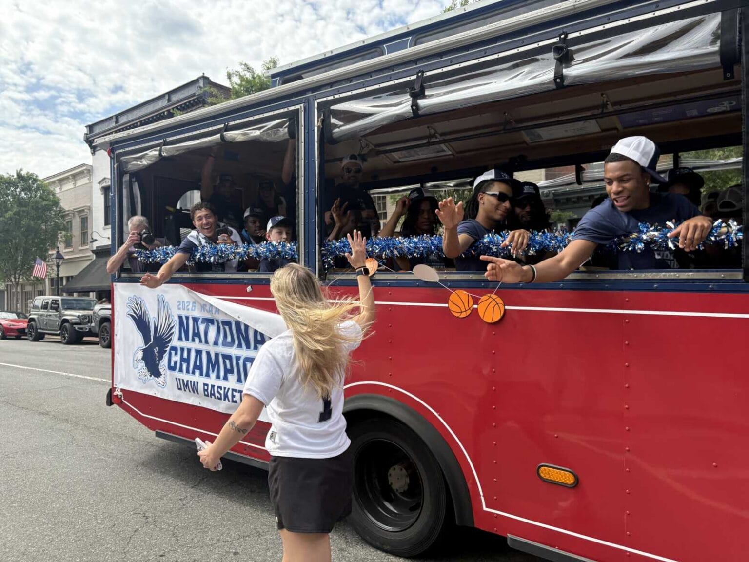 Trolley of UMW Basketball Players Hits Fredericksburg Streets in Mini ...