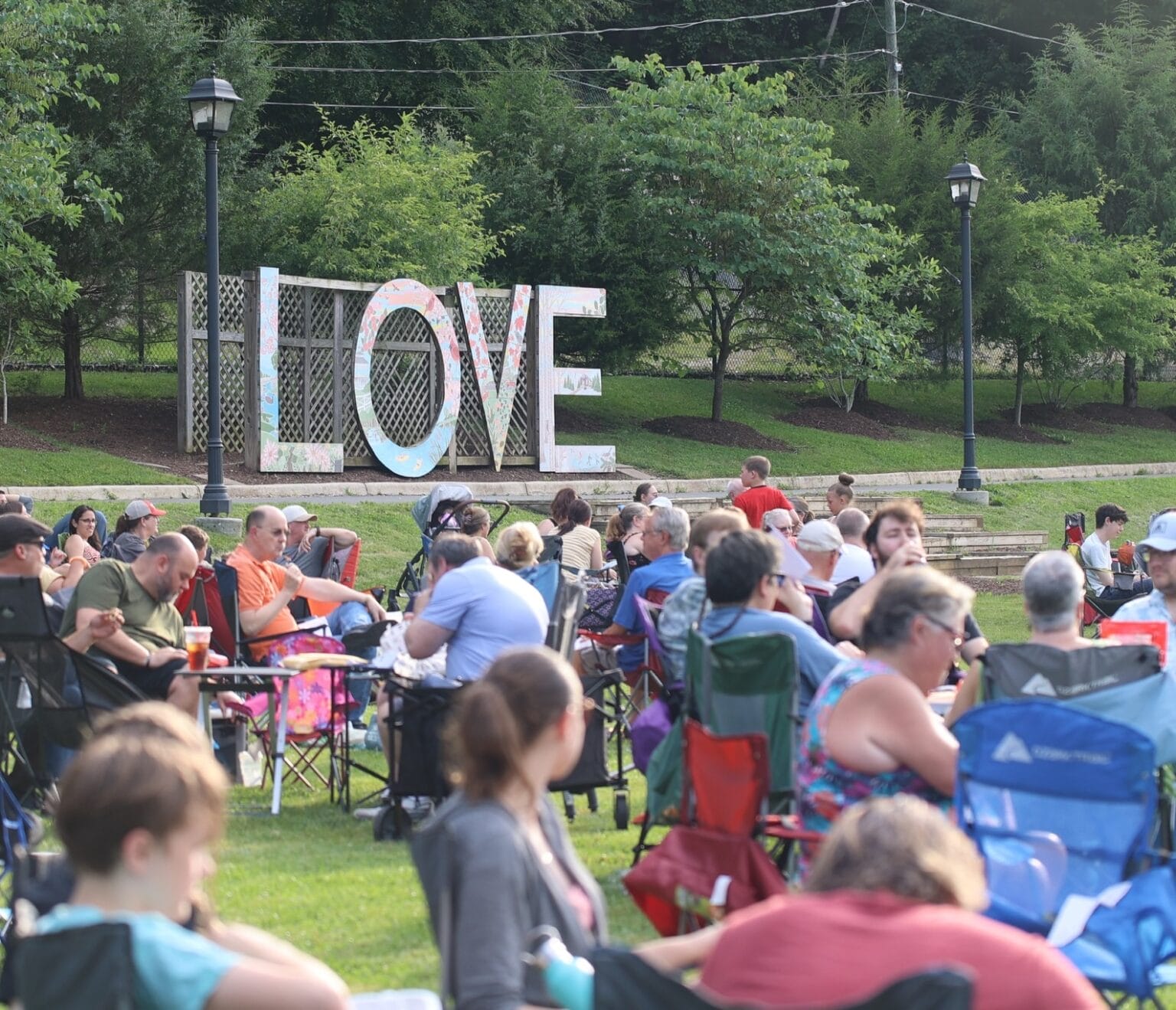 Art Walk, Trivia Nights & New Bookstore: Occoquan Delivers a Perfect ...